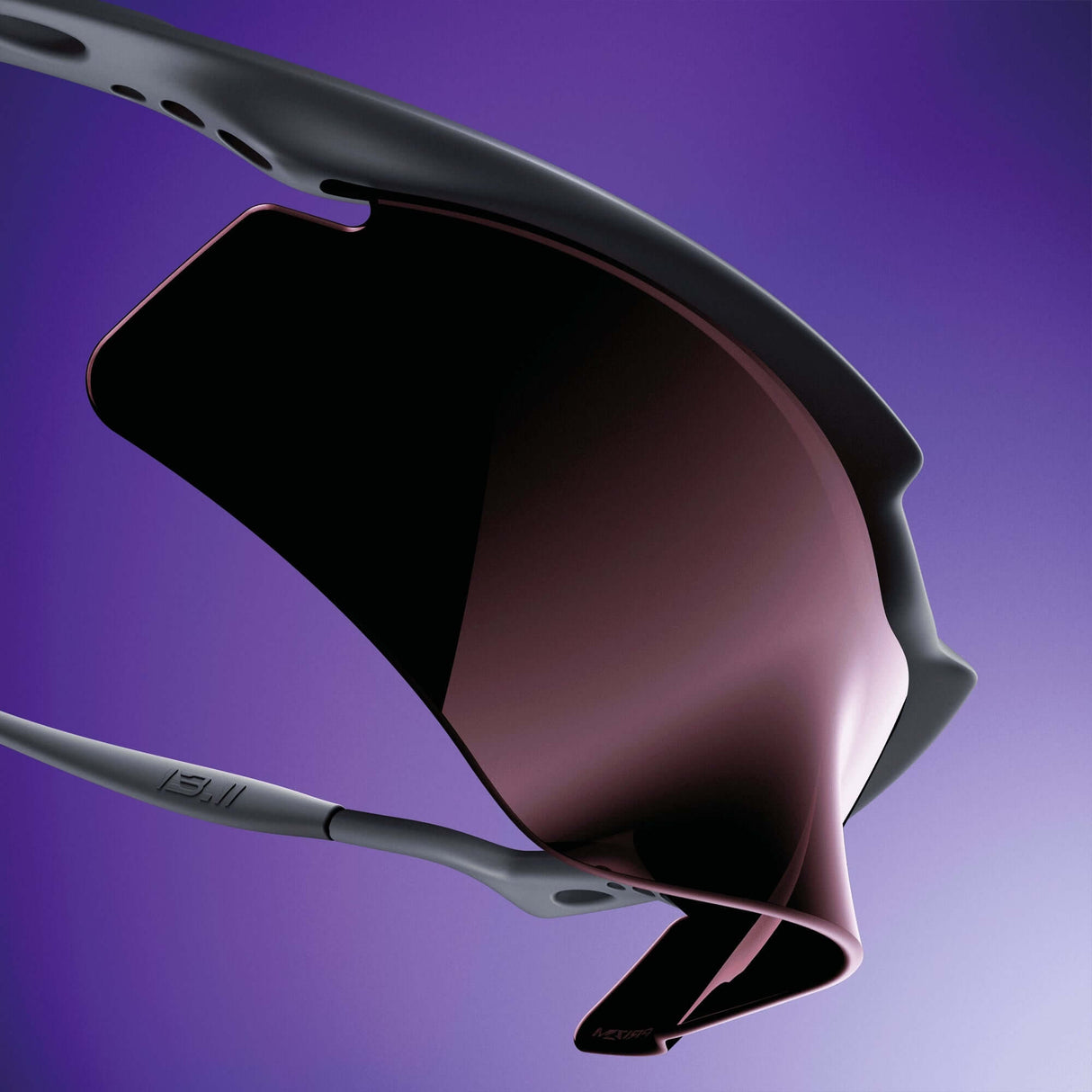 Image tagged with design, oakley, sunglasses – @jemangeunepomme on Tumblr